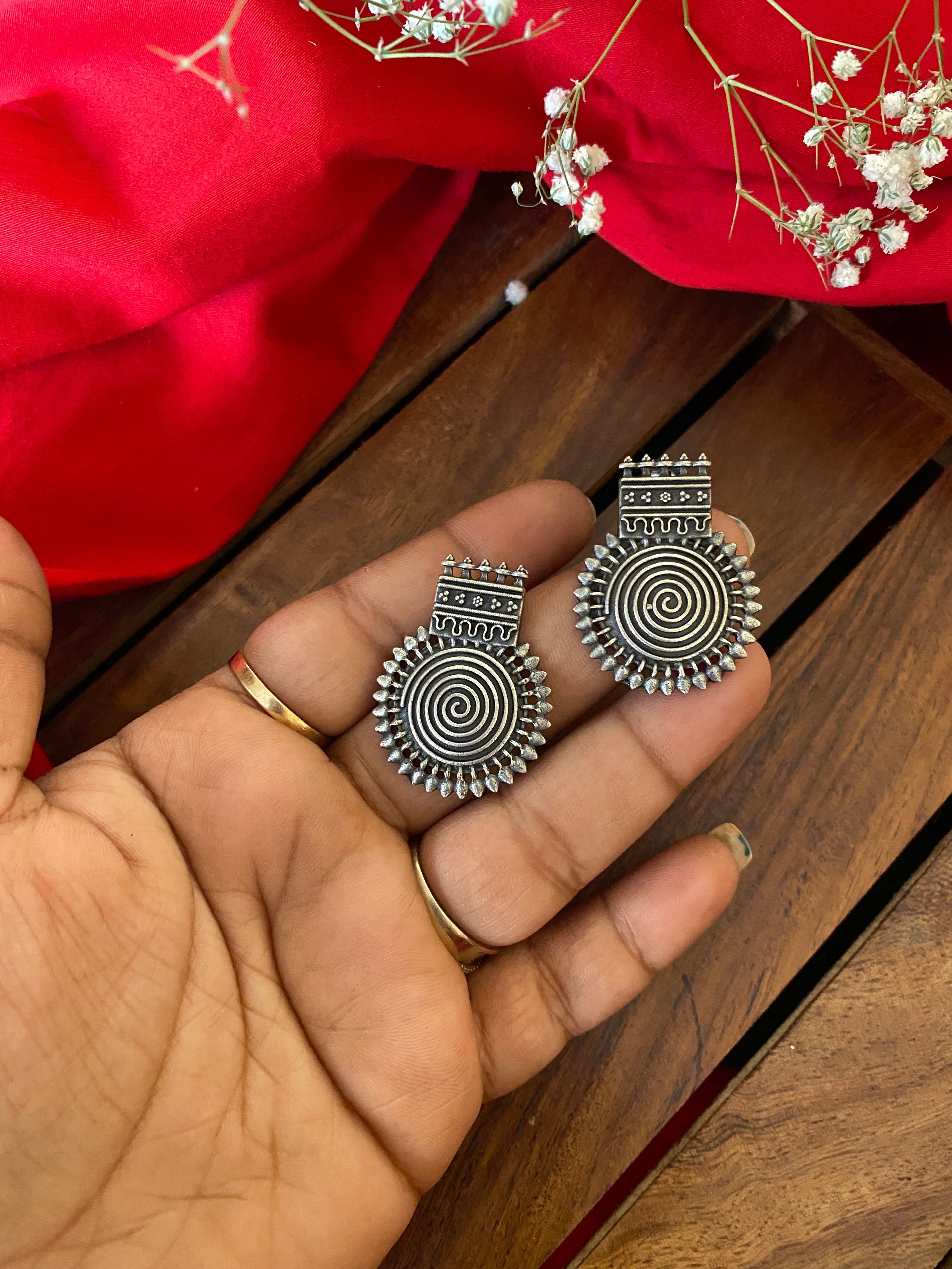 BOX STUDS – Gehnacollections